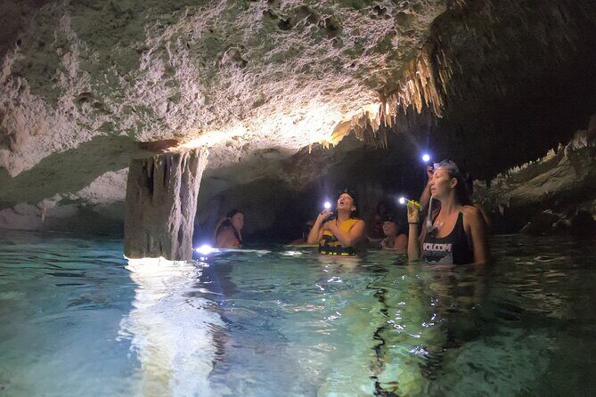 Snorkeling adventure in Yal-Kú lagoon, + Underground Cenote - Discovering Yal-Kú Lagoon: A Calm Underwater Sanctuary