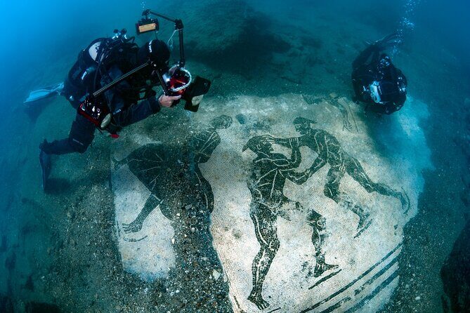 Snorkeling among the Submerged Archaeological Finds of Baia da Napoli - Key Points