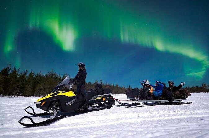 Snowmobile Guided Tour within The Date with Aurora in Alaska - FAQs