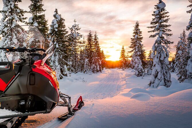 Snowmobile Tours in Rovaniemi Lapland - The Weather & Optimal Timing