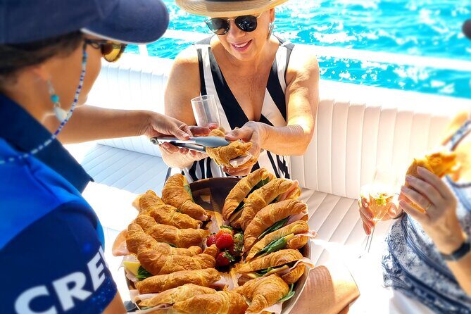 Snubfin Dolphin Eco Cruise from Broome - FAQs