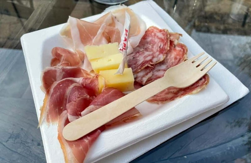 Soave: Wine Tasting and Vineyard Tour in Historical Centre - What to Expect from the Soave Vineyard Tour and Tasting