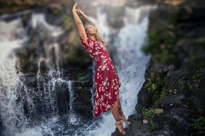 Social influencer and Travel Blogger Adventure on Kauai - What Is the Kauai Influencer Tour All About?