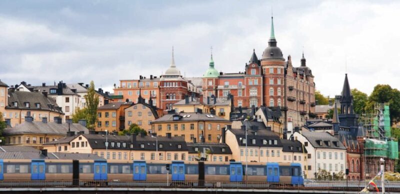 Södermalm: 2-Hour Sightseeing Tour - Key Points