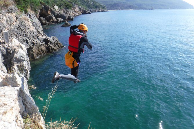 Soft Coasteering - Arrábida Port - What to Expect from Your Soft Coasteering Experience