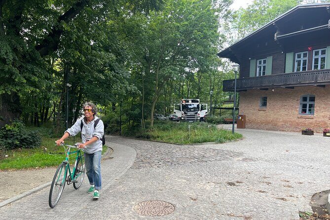 Sopot Private City Walking or Bike Tour with a local architect - FAQ