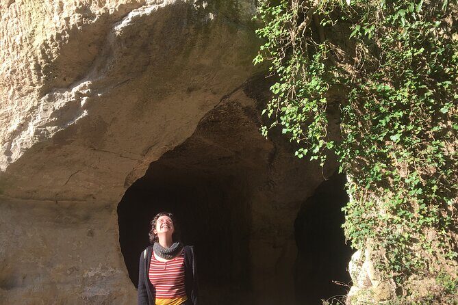 Sorano: its wonders, The Vie Cave and wine cellars - The Experience for Different Travelers