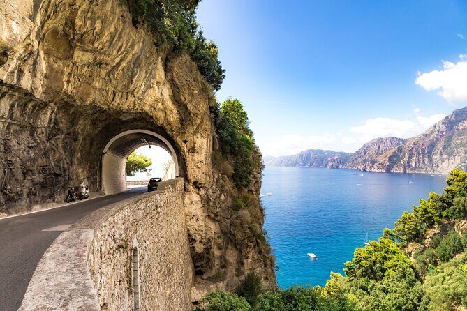 Sorrento and Amalfi Coast Highlights Tour with Limoncello Tasting - Key Points