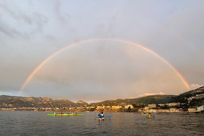 Sorrento Coastline Kayak Tour and Free 1h Stand Up Paddleboarding - Who Is This Tour Best Suited For?