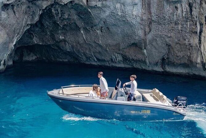 Sorrento Private Boat Tour at Sunset with Prosecco - FAQs