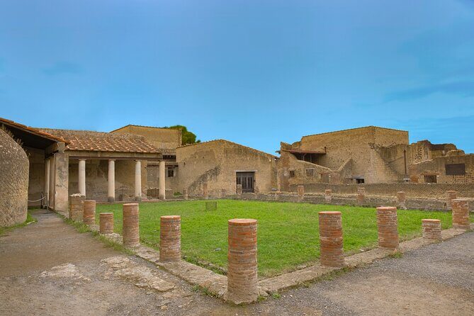 Sorrento private tour from Naples Train Station with Pompeii and Positano - Who Will Love This Tour?