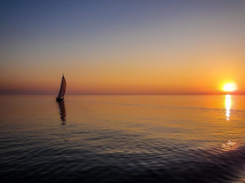 Sotogrande: Private Sailing Tour + Drink (For Groups) - Discovering the Sotogrande Coastline