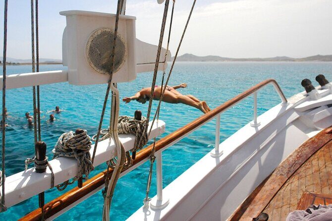 South coast and Paradise beach cruise - FAQ