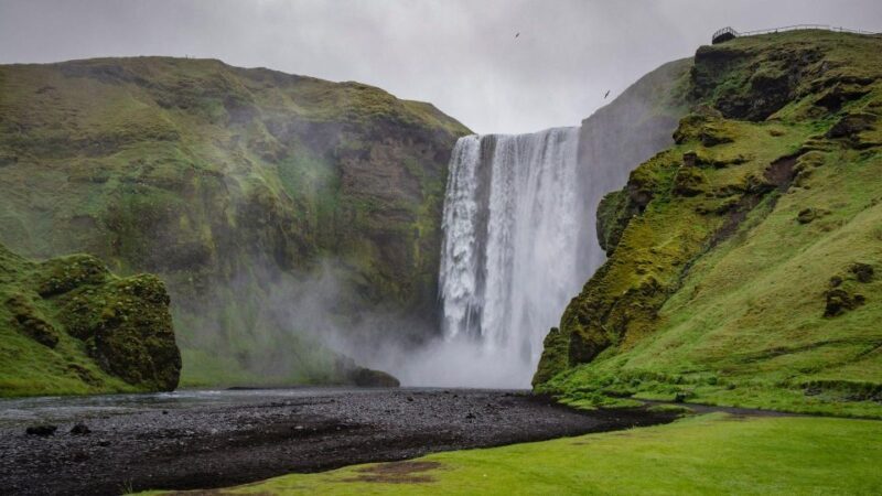 South Coast of Iceland. Black beach, glaier, waterfalls... - Exploring the South Coast of Iceland: A Practical Guide