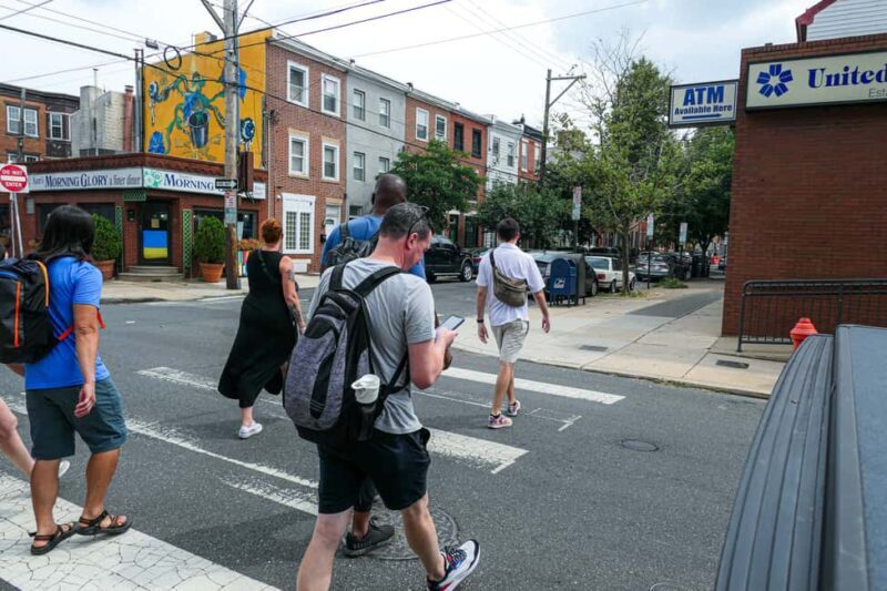 South Philadelphia: Its Always Sunny Walking Tour - FAQ