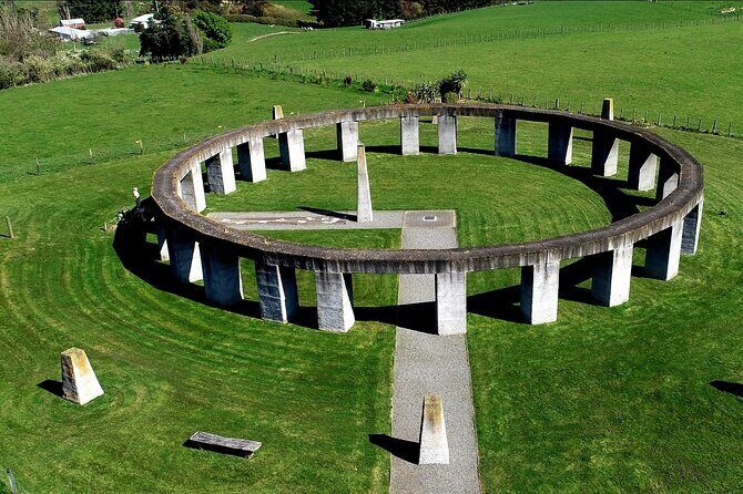 Southern Hemisphere Winter Solstice at Stonehenge Aotearoa - Key Points