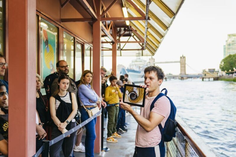 Spanish Language : Original Harry Potter Walking Tour - Transportation and Flexibility