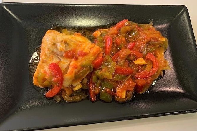 Spanish Tapas & Paella Cooking Class in Central Madrid with Lola - Key Points