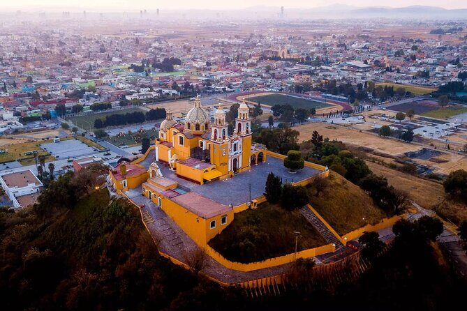 Spectacular tour of Cholula and Puebla from Mexico City - Transport and Timing