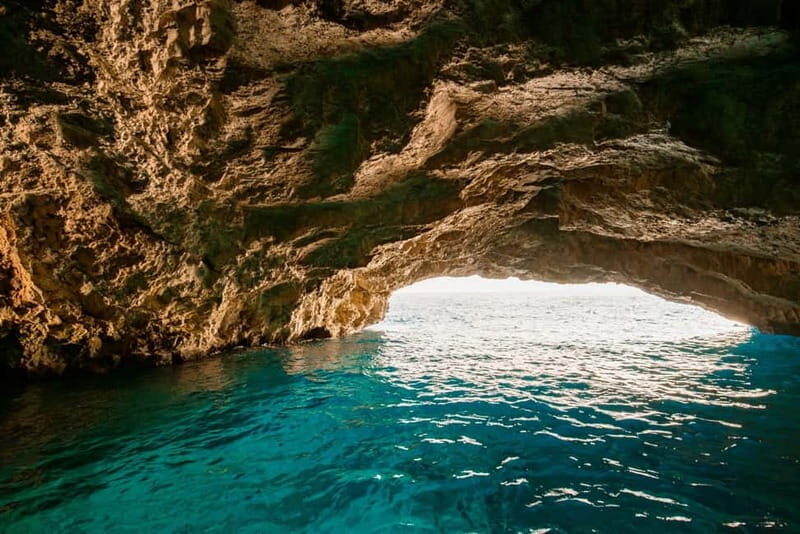 Spedboat tour Tivat - Blue Cave,island Our Lady of the Rocks - FAQ