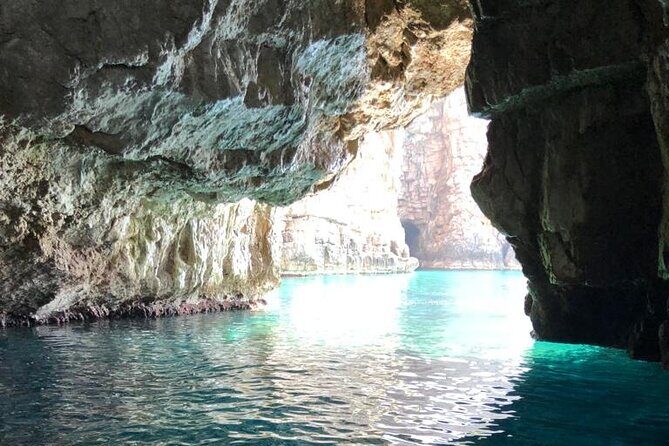 Speed Boat 3-Hour Guided Tour at the Blue Cave - An In-Depth Look at the 3-Hour Speed Boat Tour