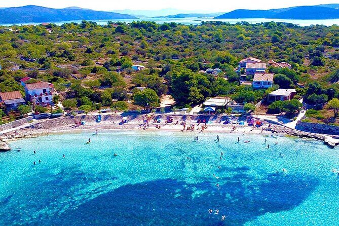 Speedboat Blue Lagoon & 3 Islands tour from Trogir - The Sum Up