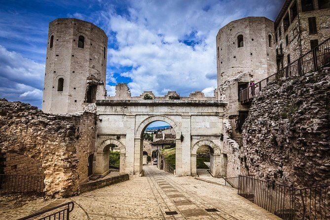 Spello, Roman mosaics and Renaissance masterpieces  Private Tour - The Itinerary Breakdown: What to Expect