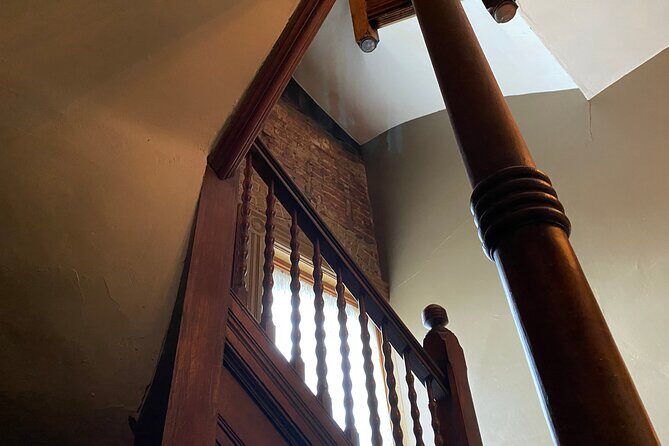 Spirits with the Spirits Tour at Lemp Mansion - Who Should Consider This Tour?