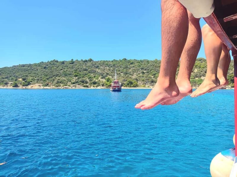 Split: 3 Island & Blue Lagoon Cruise with Lunch & Drinks - Value for Money