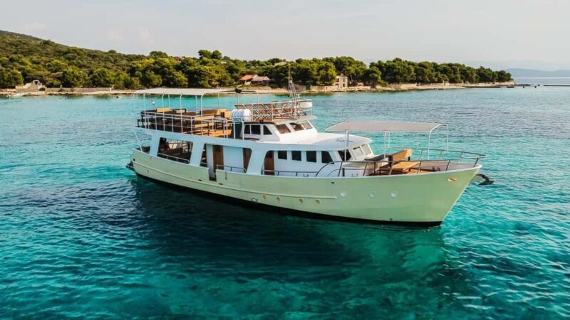 Split: Blue Lagoon and 3 Island Cruise with Food and Drinks - Who Should Consider This Tour?