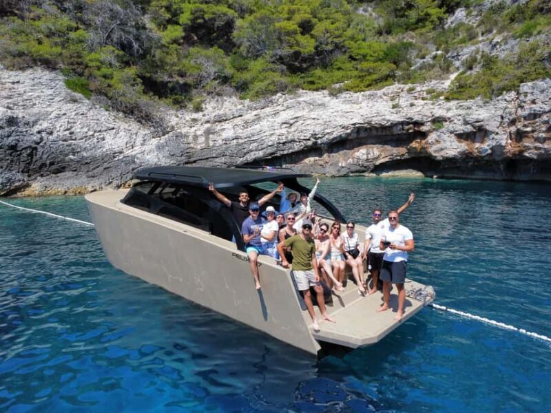 Split: Full-Day 4 Islands Tour by Luxury Boat - An In-Depth Look at the Full-Day Croat Islands Adventure
