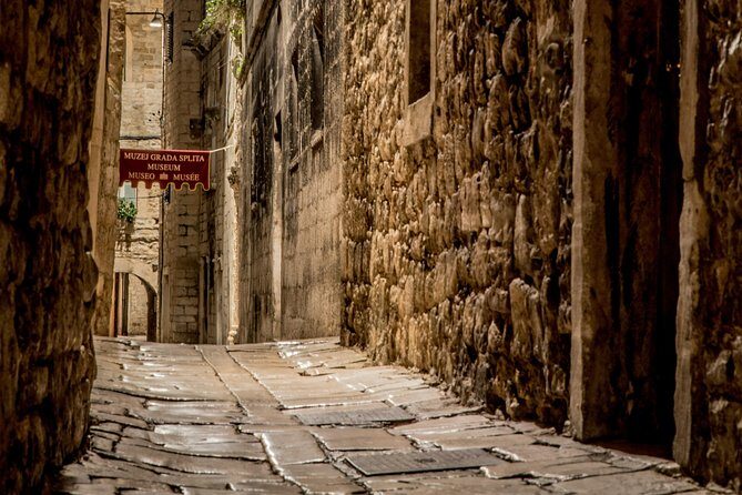 Split highlights  Evening walking tour - FAQ