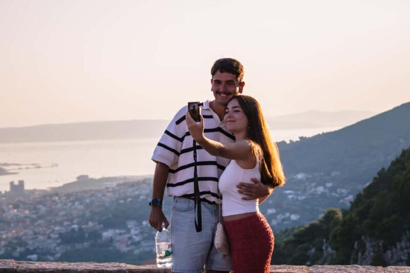 Split: Sunset at Klis Fortress with Sightseeing Bus - Key Points