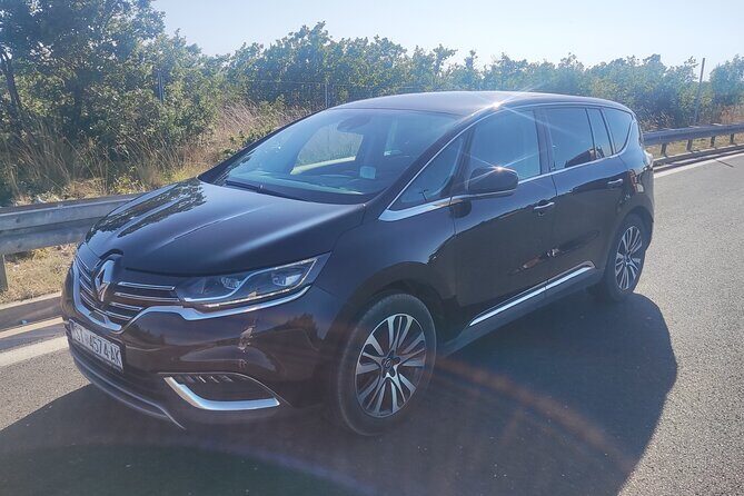 Split to Split Airport Private transfer 1-8 pax (Door to Door transfer) - Who is This Transfer Best For?