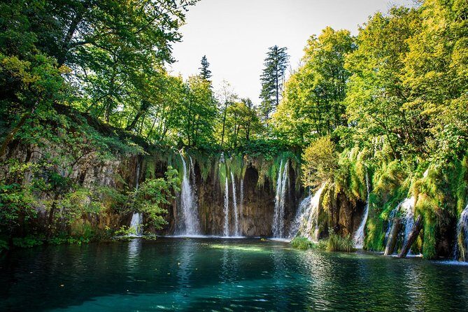 Split to Zagreb Group Transfer with Plitvice Lakes guided tour - Key Points
