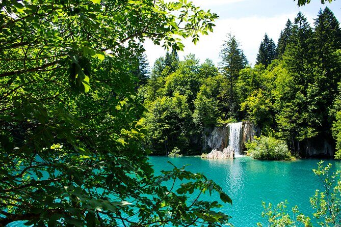 Split to Zagreb Private Transfer via Plitvice Lakes National Park - Who Is This Tour Best For?