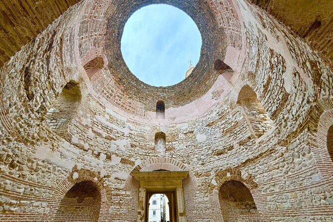 Split, Trogir & Klis: Private Tour with Local Guide in Luxury Van - Key Points