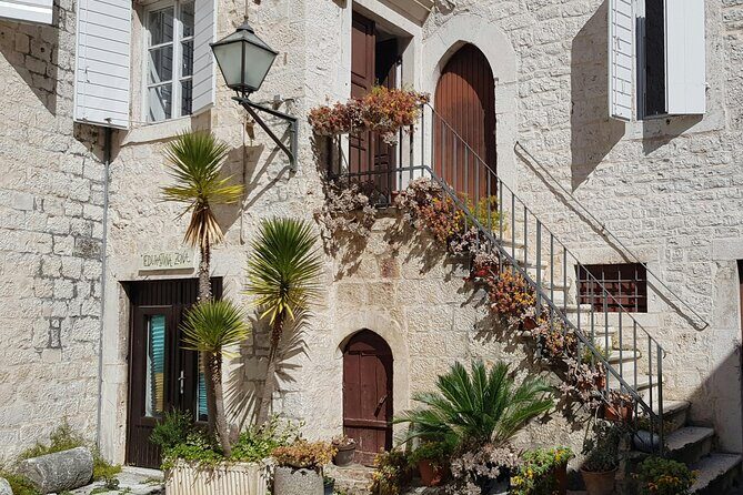 Split, Trogir & Klis: Private Tour with Local Guide in Luxury Van - Transport & Comfort