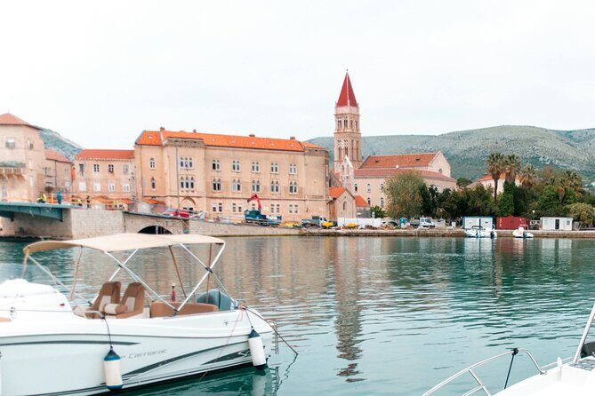 Split, Trogir & Klis: Private Tour with Local Guide in Luxury Van - Authenticity and Personal Touch