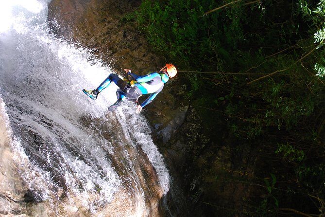 Sports Canyoning of Écouges bas in Vercors - Grenoble - The Sum Up