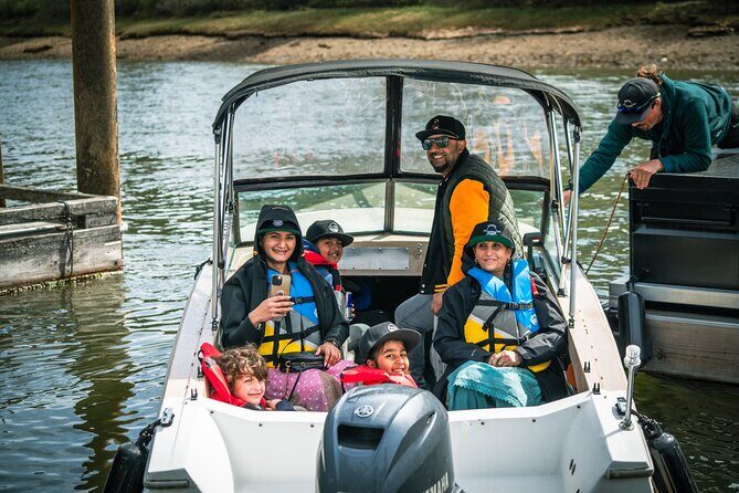 Squamish 4hr Rental 17ft Fiberglass Hourston with 70HP Engine - FAQ