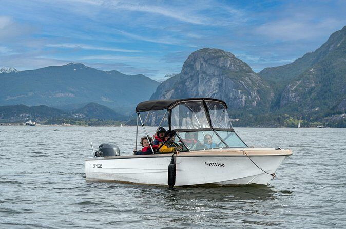 Squamish 4hr Rental 17ft Fiberglass Hourston with 70HP Engine - References
