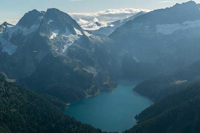 Squamish Explorer Flightseeing Tour - An In-Depth Look at the Squamish Explorer Flightseeing Tour