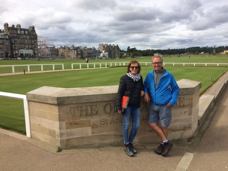 St Andrews: City Highlights Walking Tour with Cocktail - Key Points