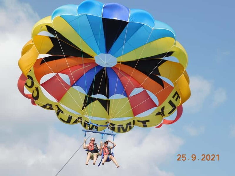 St. Julians: Parasailing Go & Fun with Free Photos & Videos - FAQ