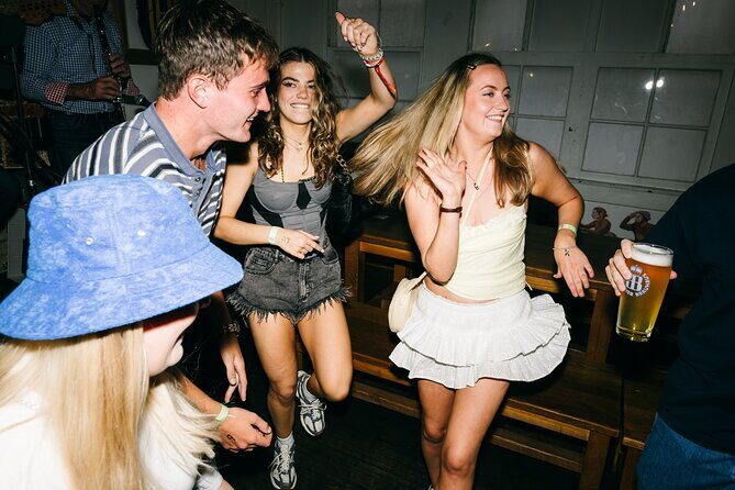 St Kilda Pub Crawl: 5 Free Drinks & The Best Bars of Melbourne - The Sum Up