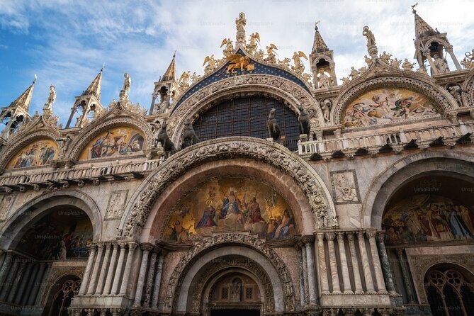 St Marks Basilica & Doges Palace Skip the Line - Semi-Private - A Deep Dive into the Experience