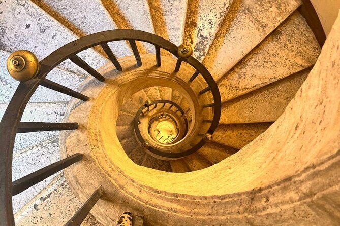 St Marys Basilica: Pope Francis Tomb, Dome and Crypt Ticket - The Value of This Experience