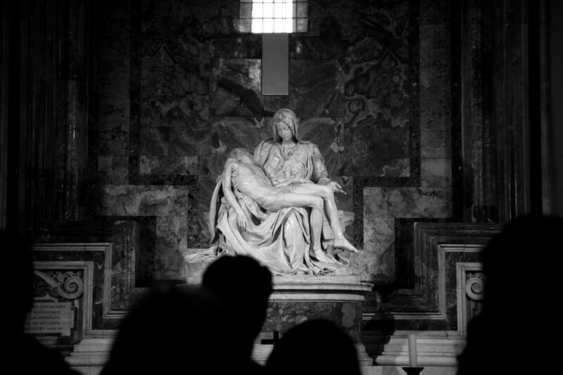 St. Peter's Basilica: dedicated access with audioguide - Key Points