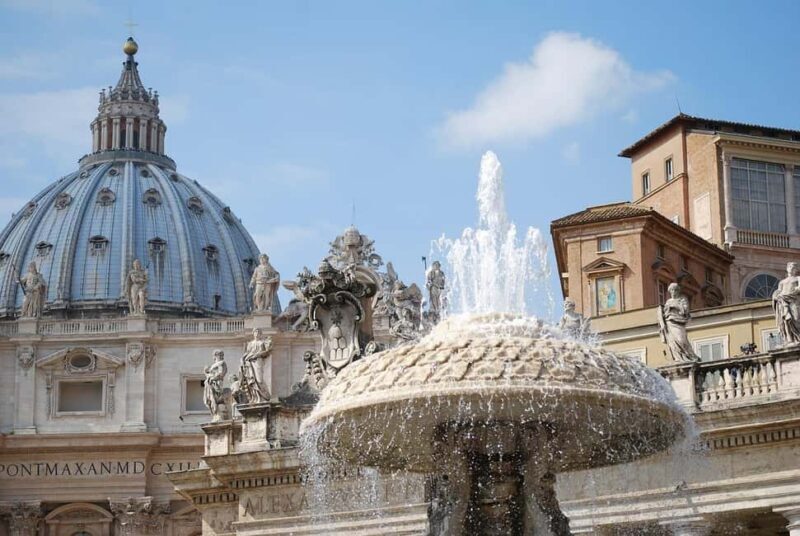 St.Peter's Basilica: Express Guided Tour & Underground Tomb - Key Points